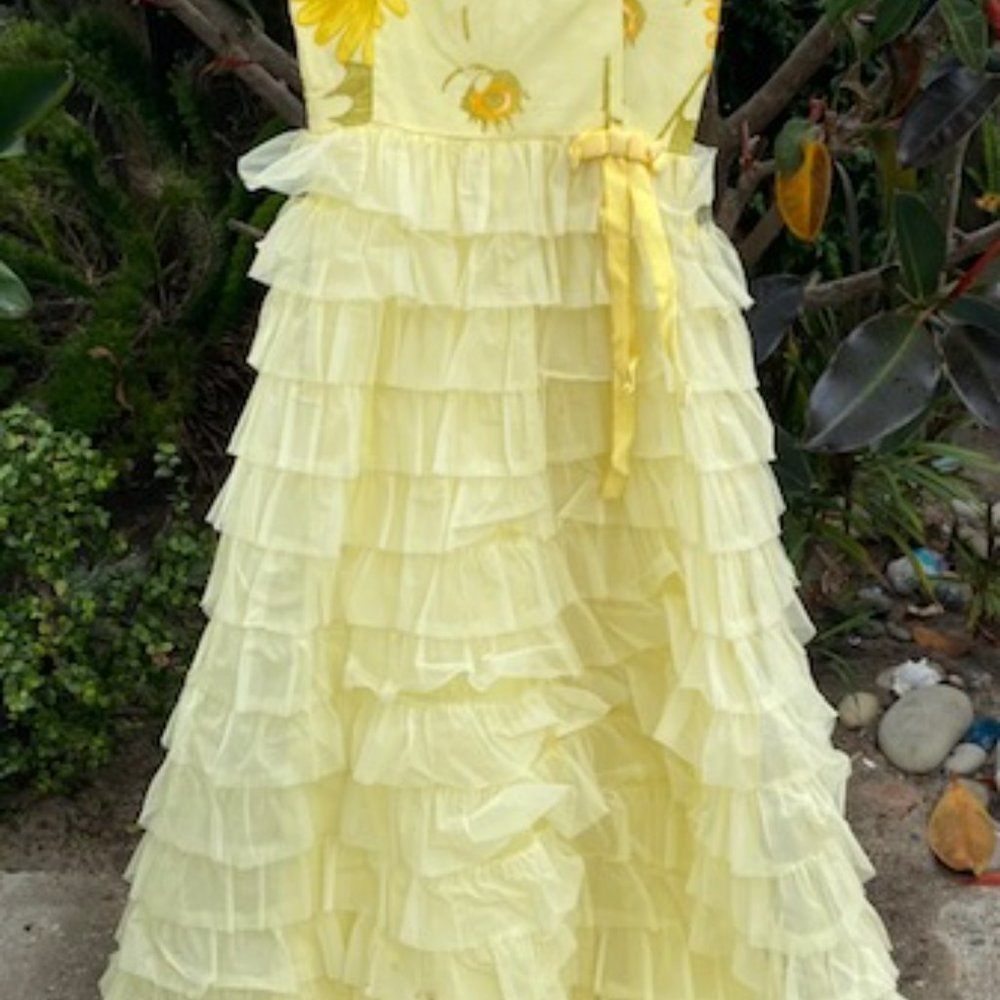 Vintage 1968 Nadine Yellow Prom Dress - Gem
